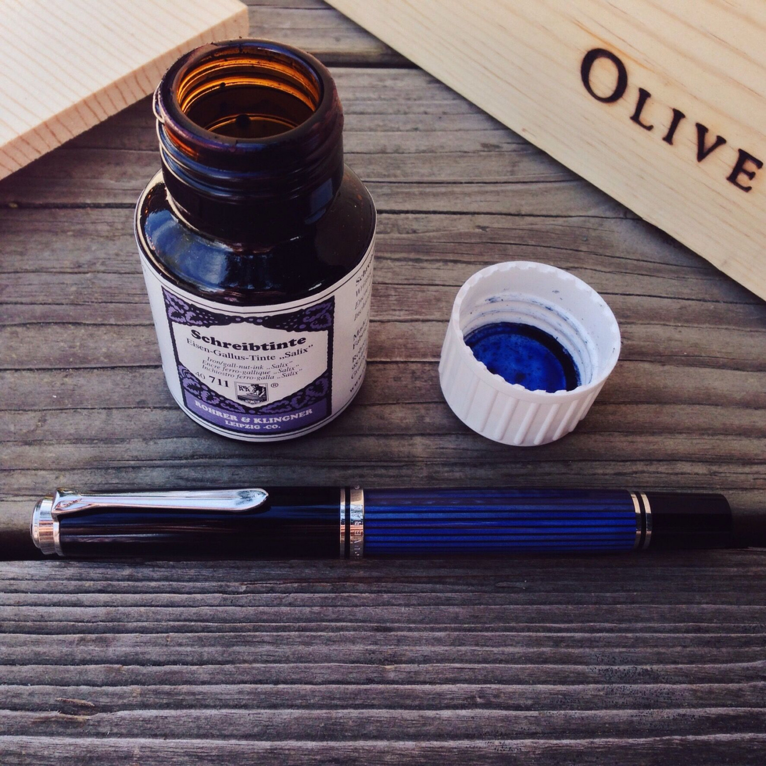 Iron Blue Pelikan / Inking / Pens / The Nib & Barrel